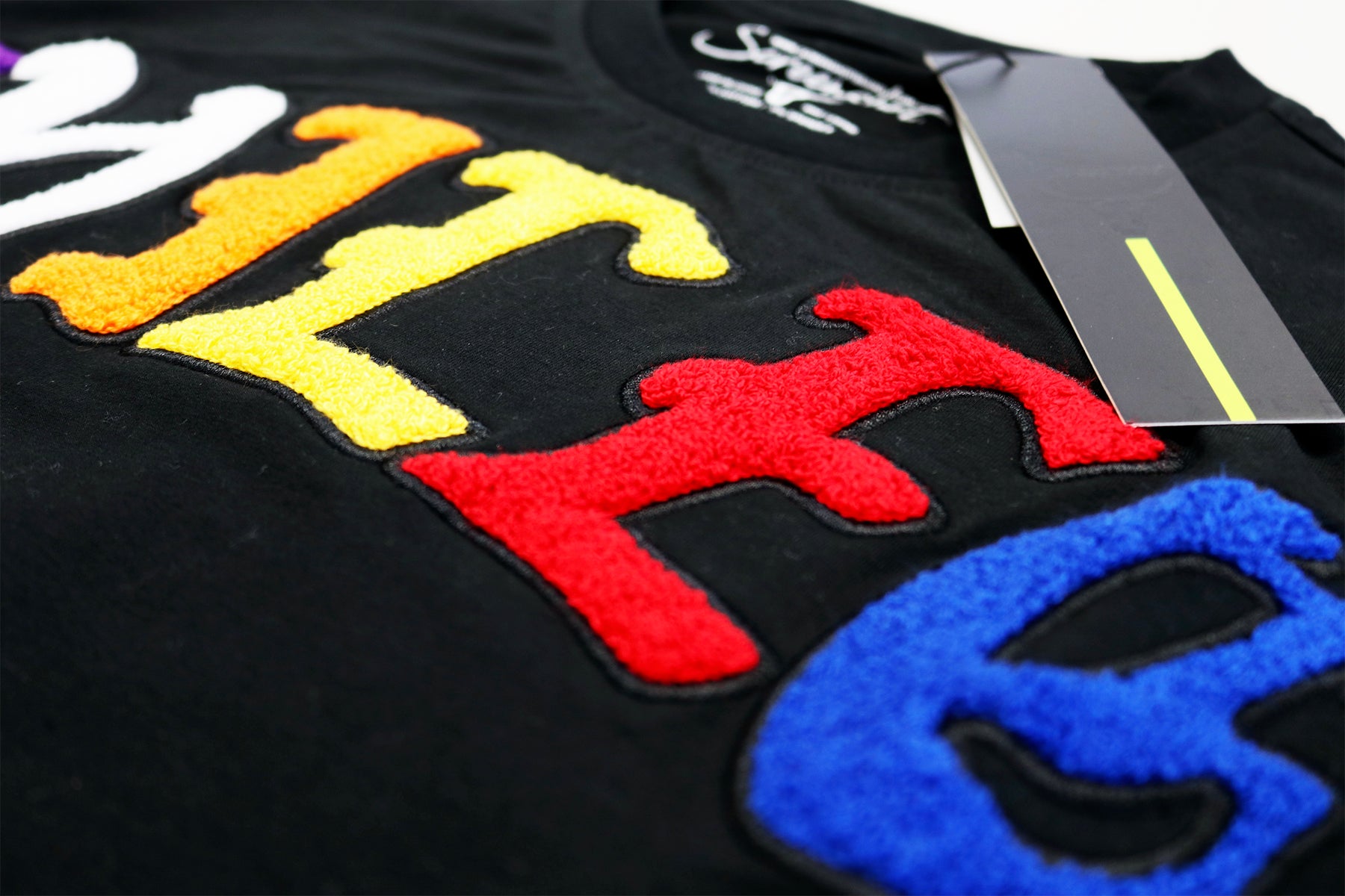 CHENILLE EMBROIDERY PREMIUM T-SHIRTS-S11055 (BLACK) – Screenshotbrand